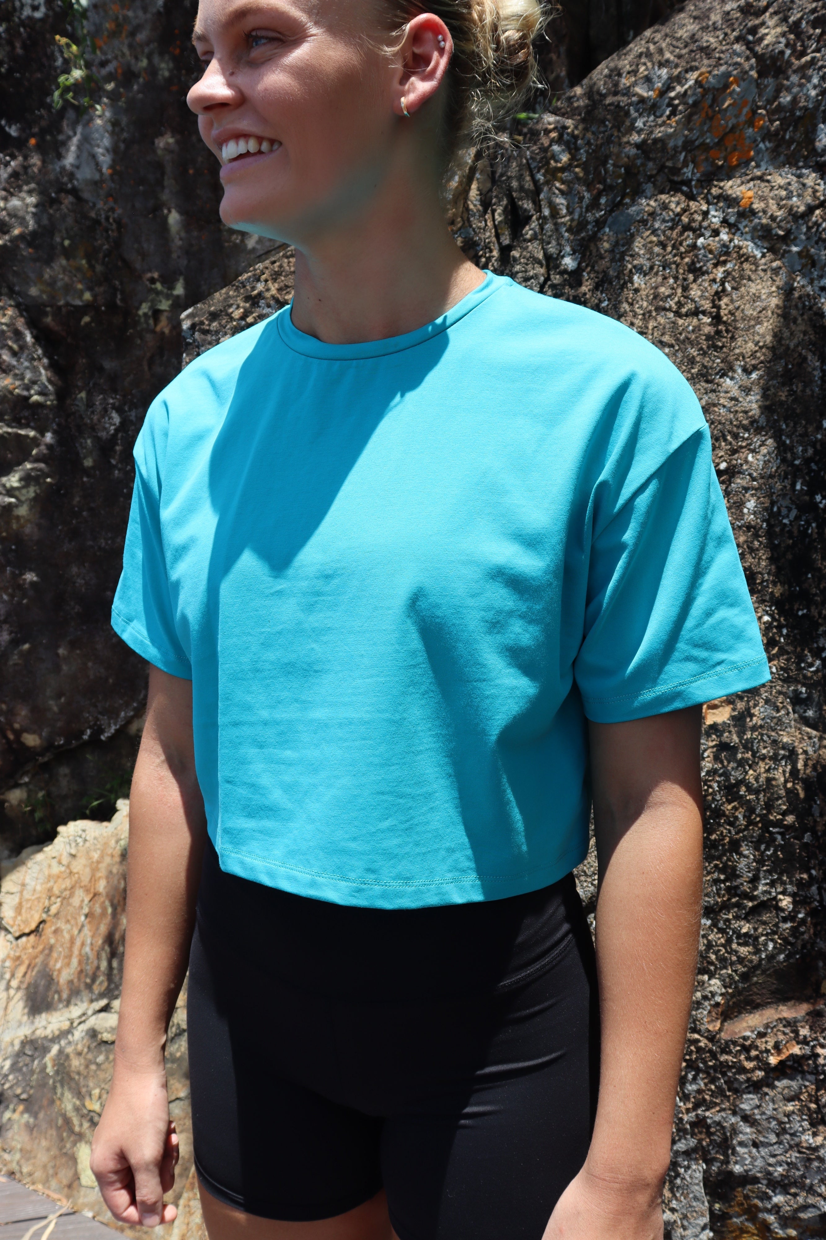 HI Crop Tee – Balance Apparel.